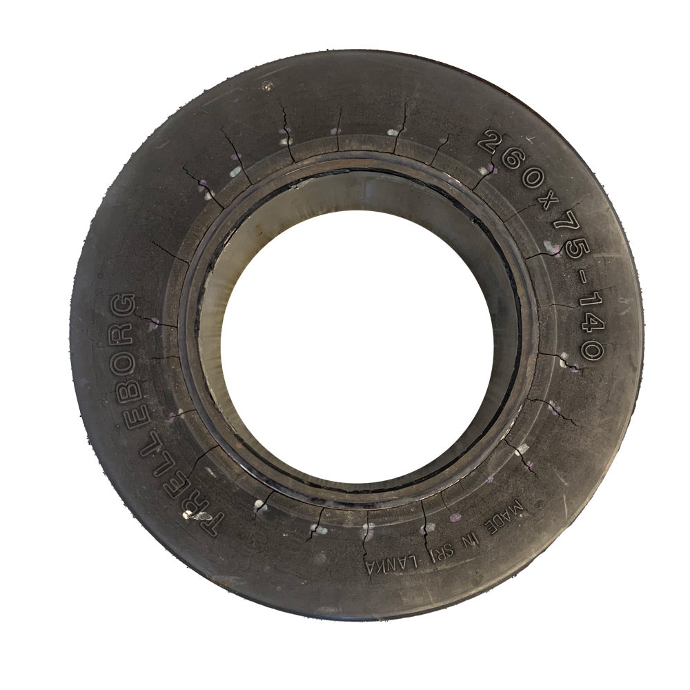Flight of the Pterosaur/Velociraptor Drive Motor Tyre – Paultons Park